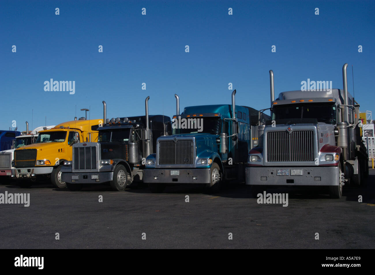 American motorway hi-res stock photography and images - Alamy
