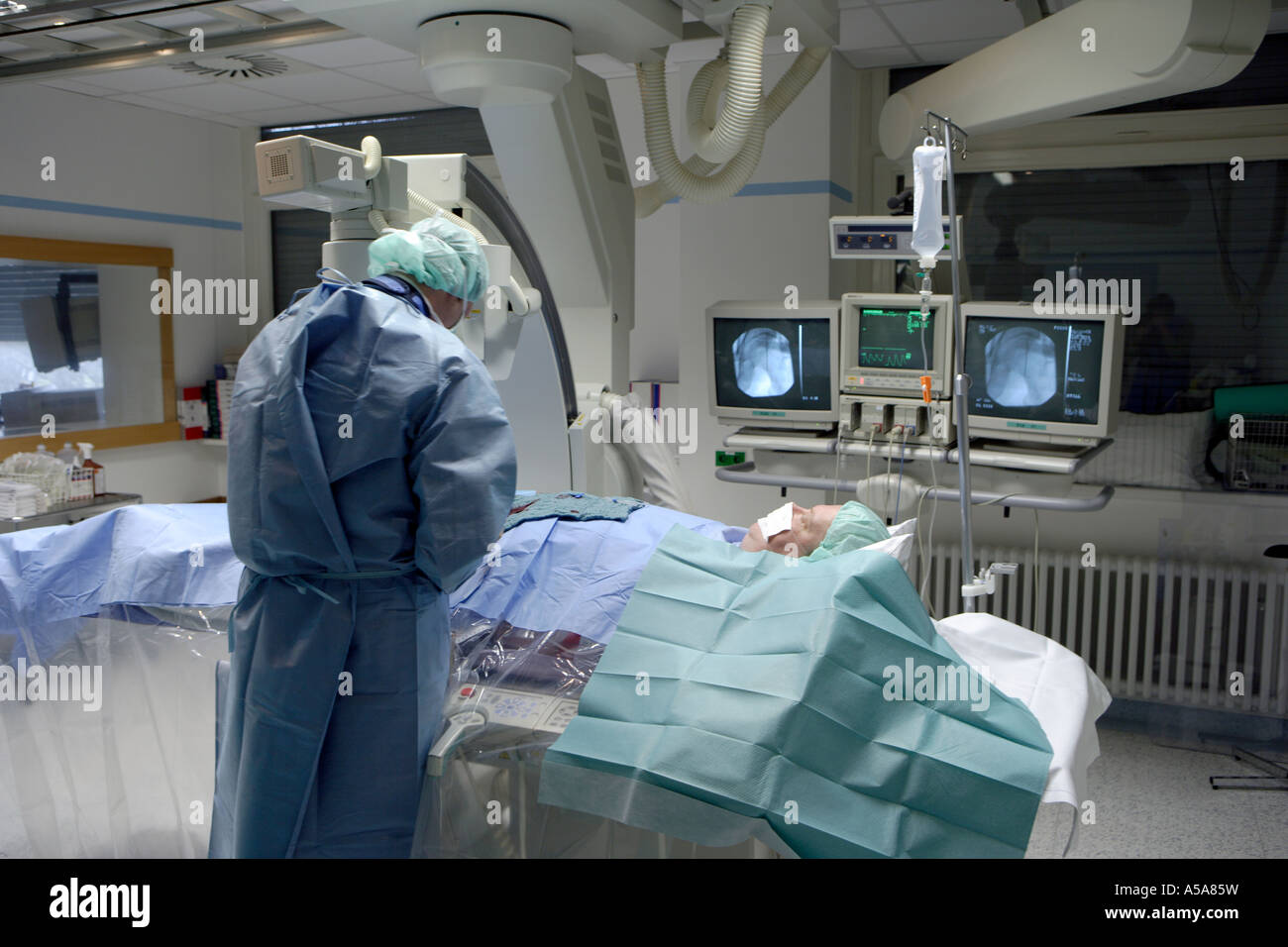 CENTRE FOR VASCULAR MEDICINE AND ANGIOLOGY Stock Photo - Alamy