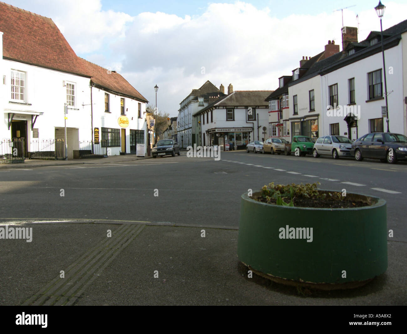 High street newport gwent wales hi-res stock photography and images - Alamy