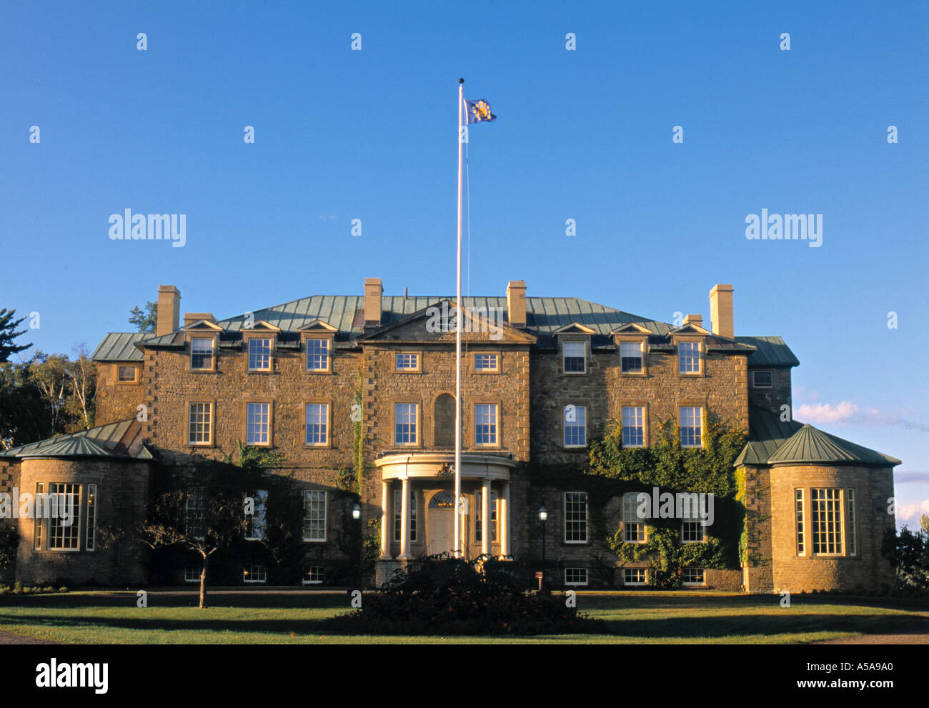 Old government house new brunswick hi-res stock photography and images ...