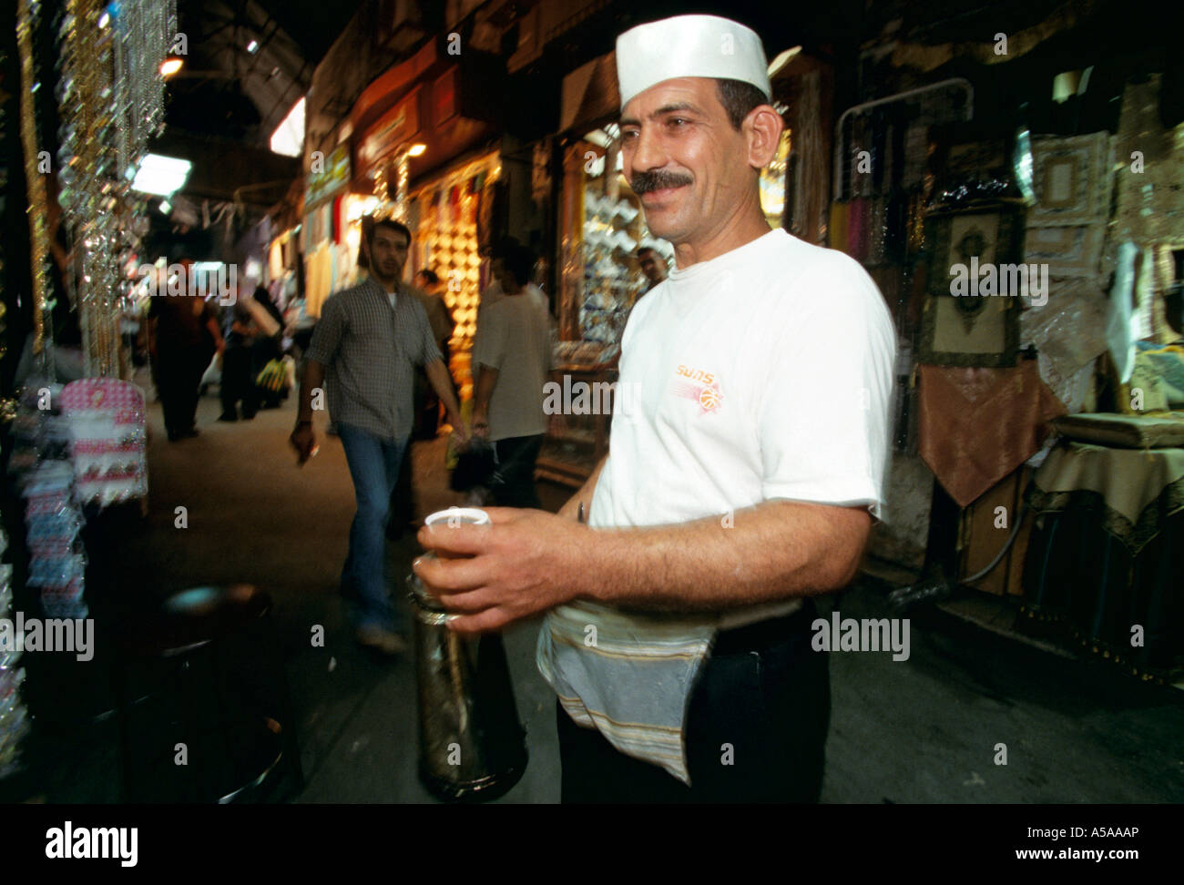 A night market in Aleppo Syria Stock Photo - Alamy