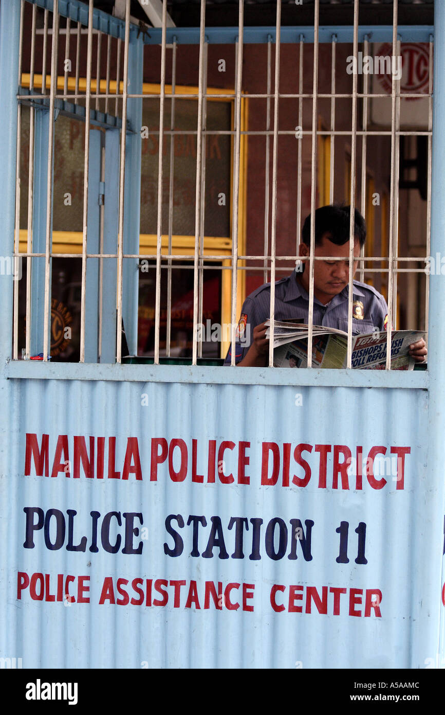 Manila, Philippine Islands, Police station cage Stock Photo - Alamy