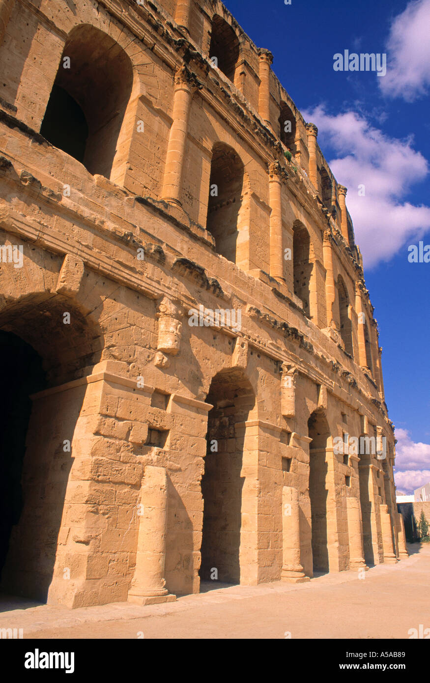 El Jem Amphitheatre, Tunisia Stock Photo - Alamy