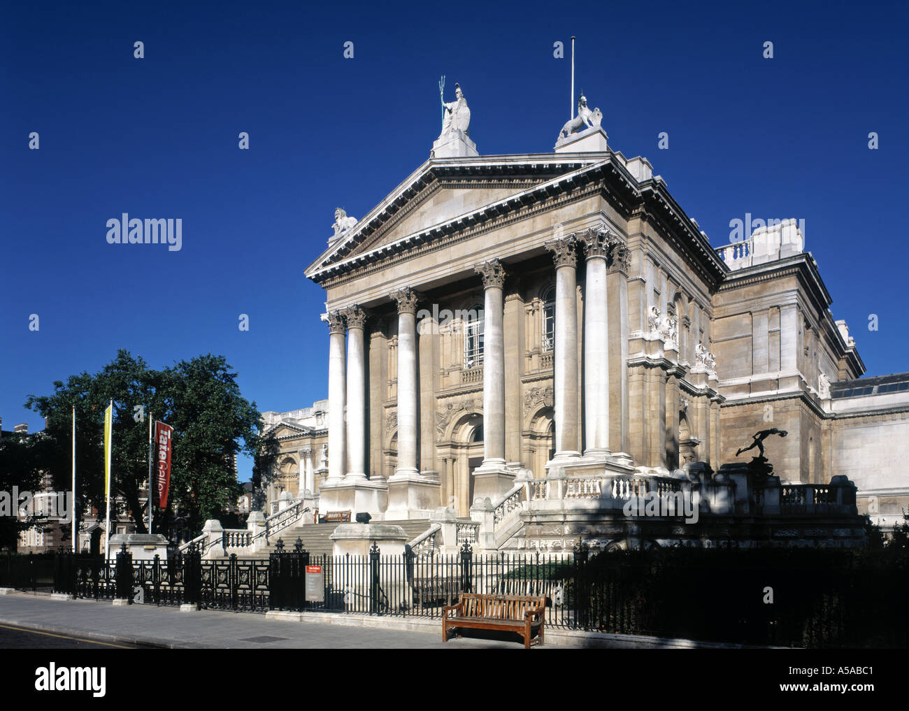 The tate gallery hi-res stock photography and images - Alamy