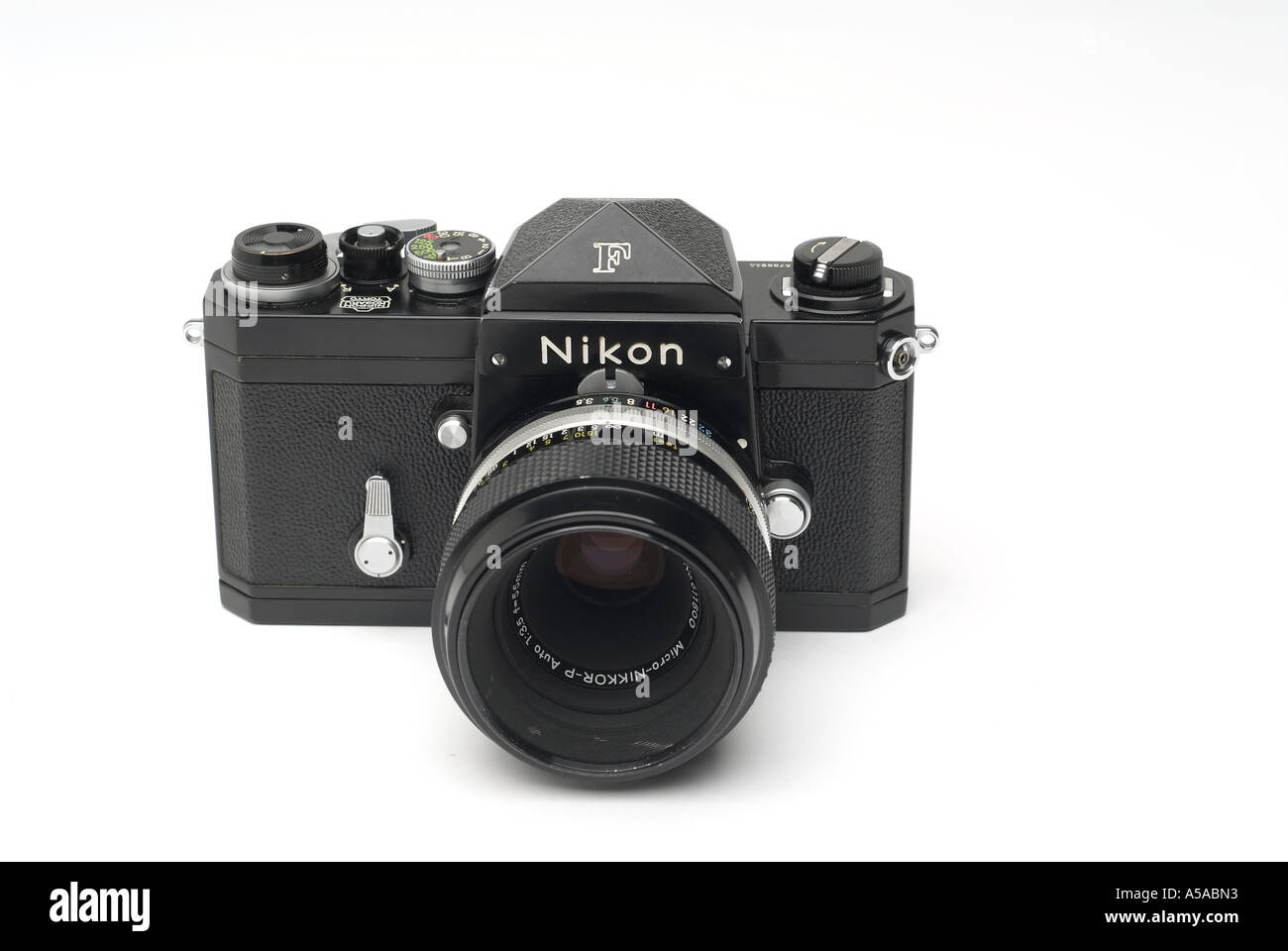 Nikon F 35mm film camera Stock Photo - Alamy