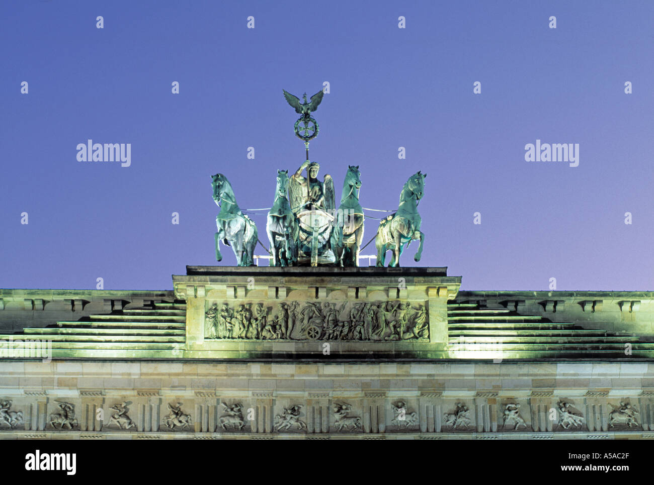 The brandenburg gate berlin germany hi-res stock photography and images ...