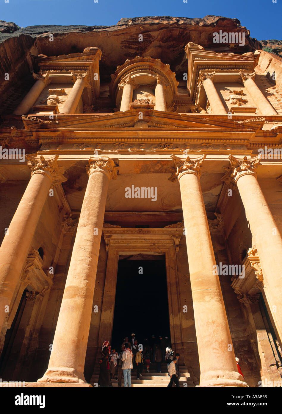 Al khazna hi-res stock photography and images - Alamy