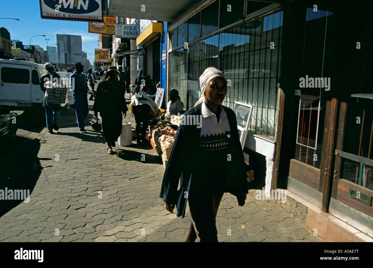 A street scene in Johannesburg South Africa Stock Photo - Alamy