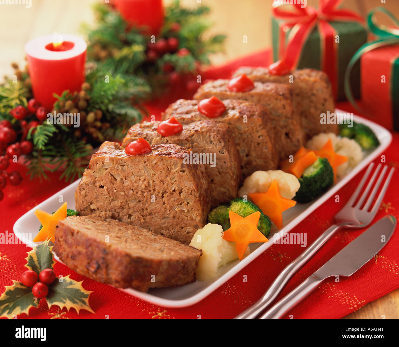 Meatloaf on tray Stock Photo - Alamy