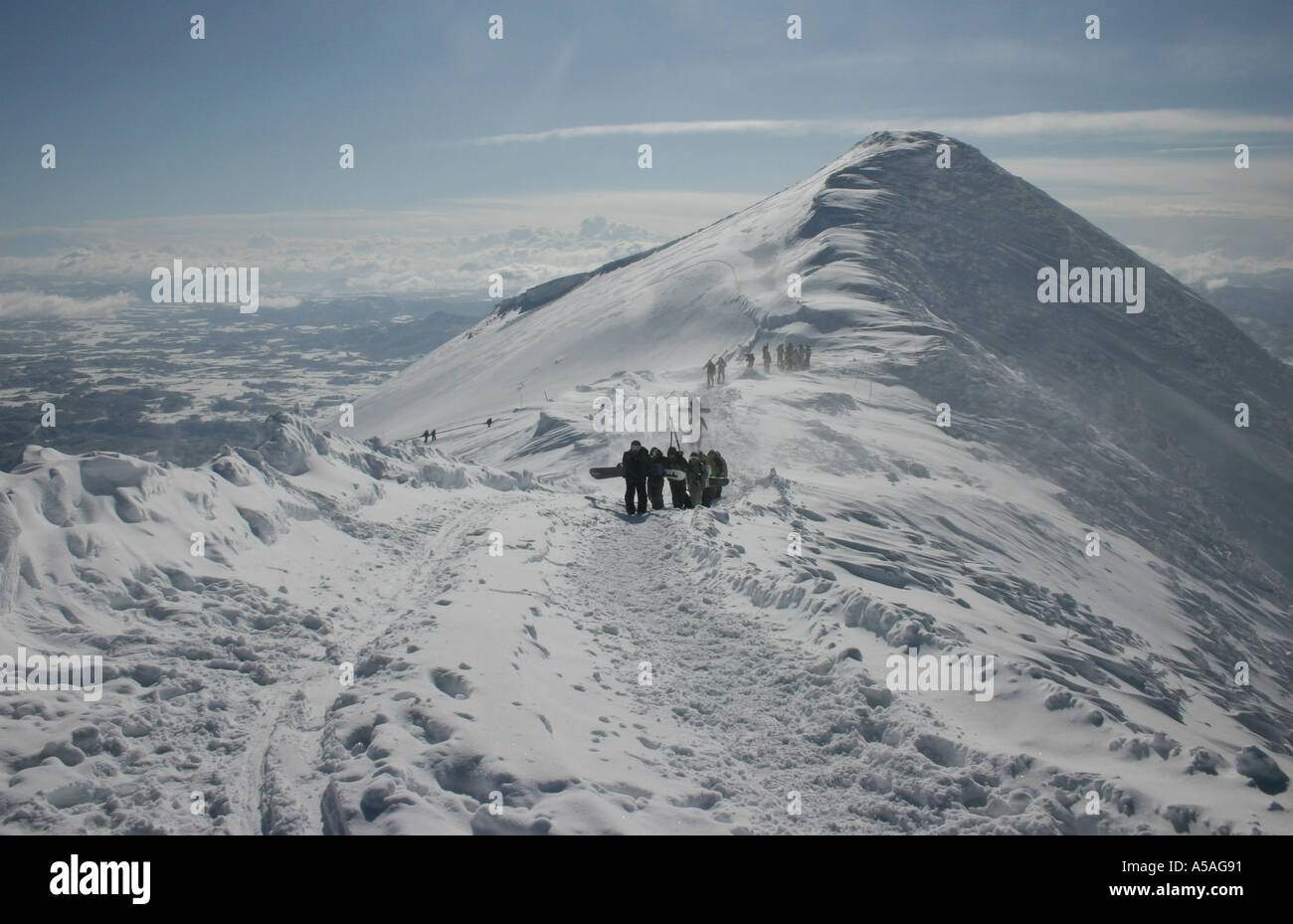 Niseko annupuri summit hi-res stock photography and images - Alamy