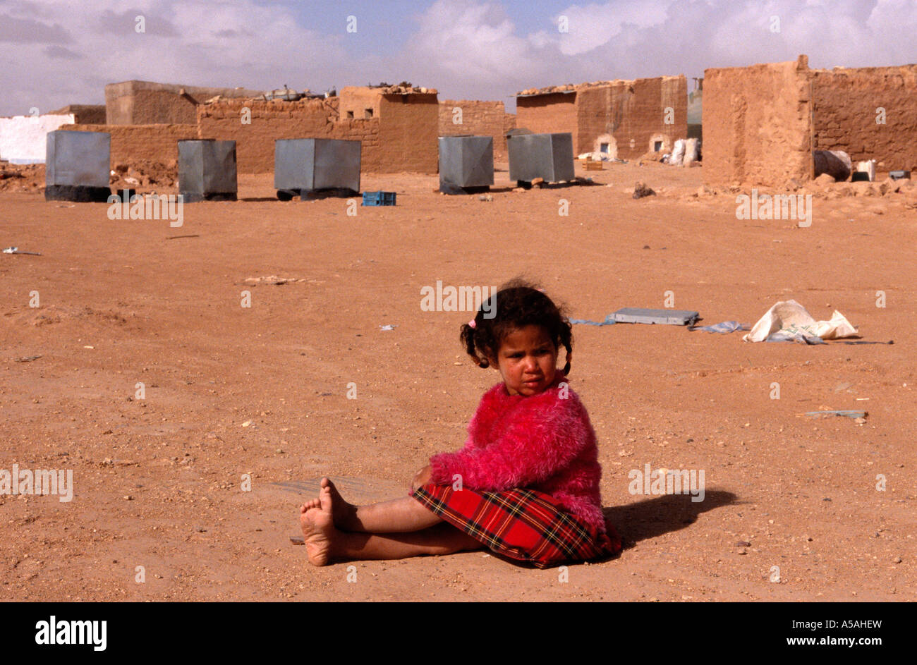 Young refugees in camps hi-res stock photography and images - Alamy