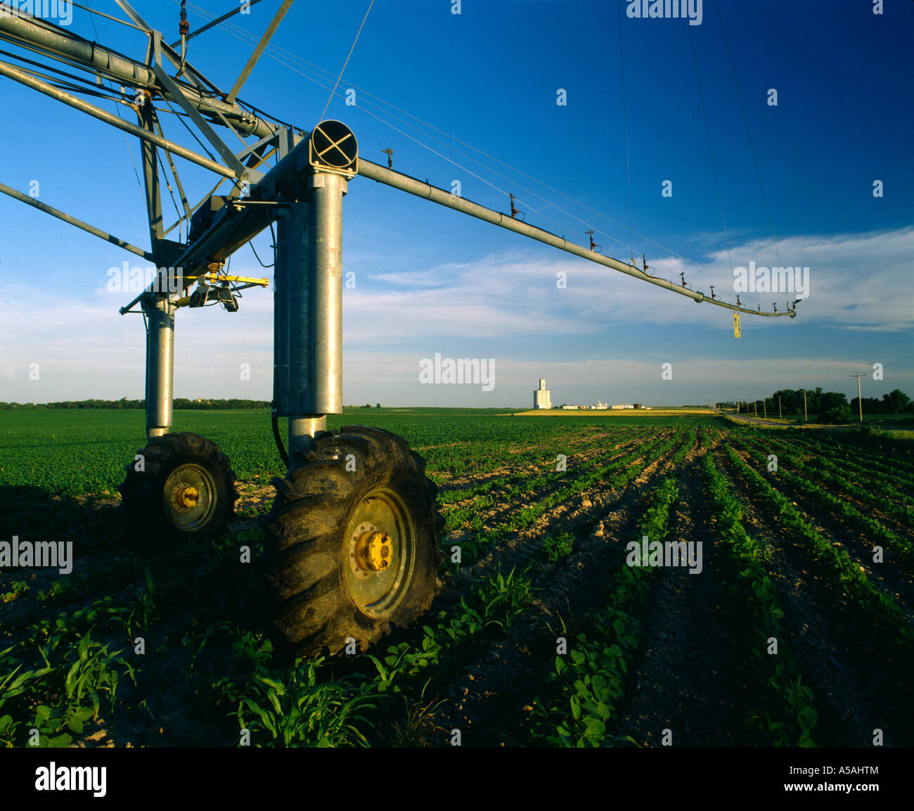 Center rig hi-res stock photography and images - Alamy
