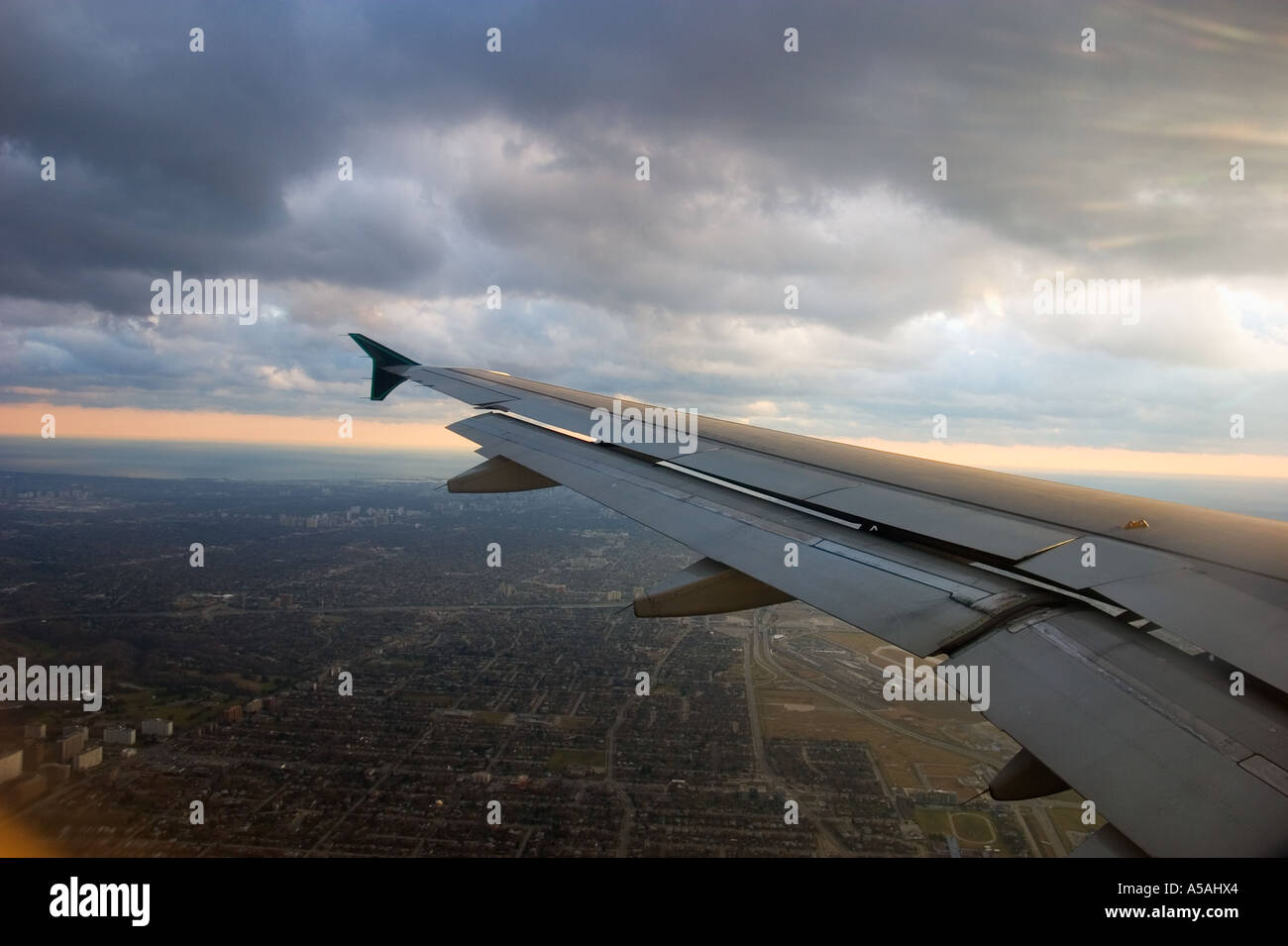 Airplane wing Toronto Canada Stock Photo - Alamy