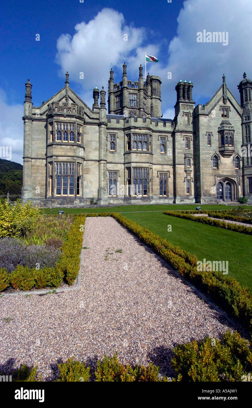 Castle park neath south wales hi-res stock photography and images - Alamy