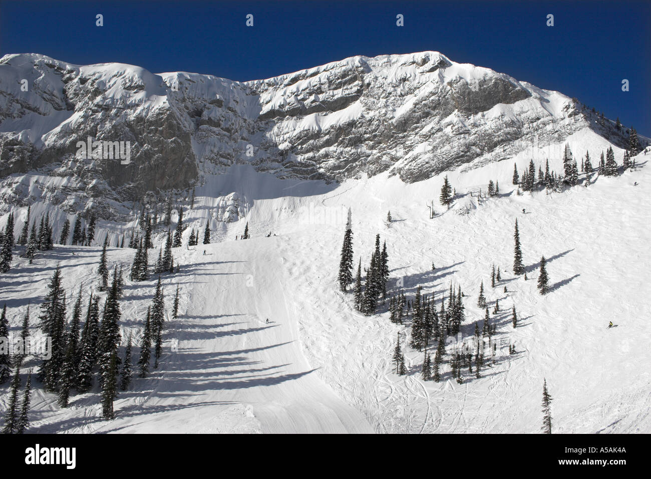 Fernie alpine resort hi-res stock photography and images - Alamy