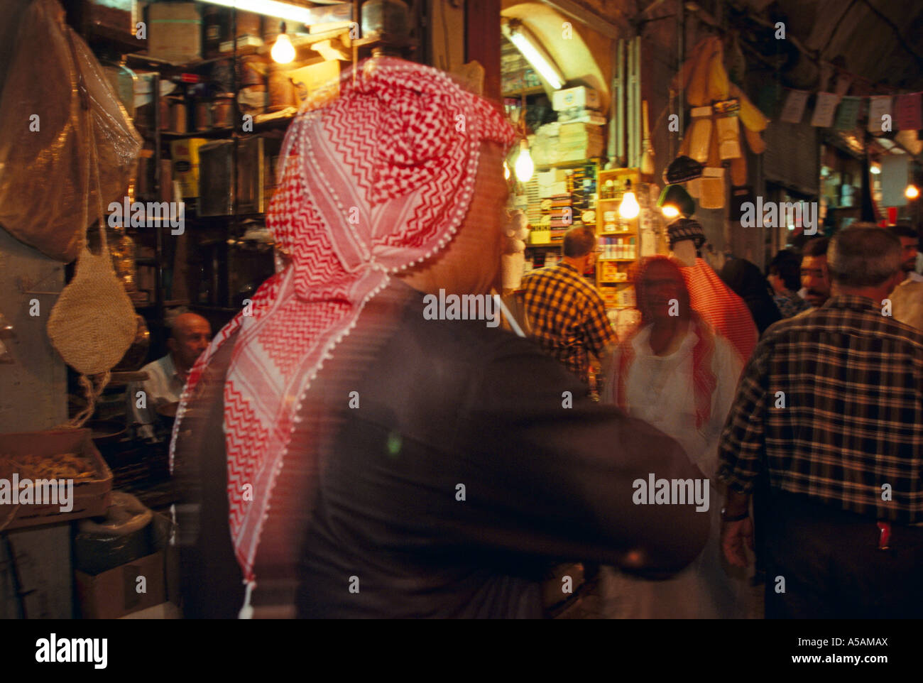 People at Aleppo Souq Syria Stock Photo - Alamy