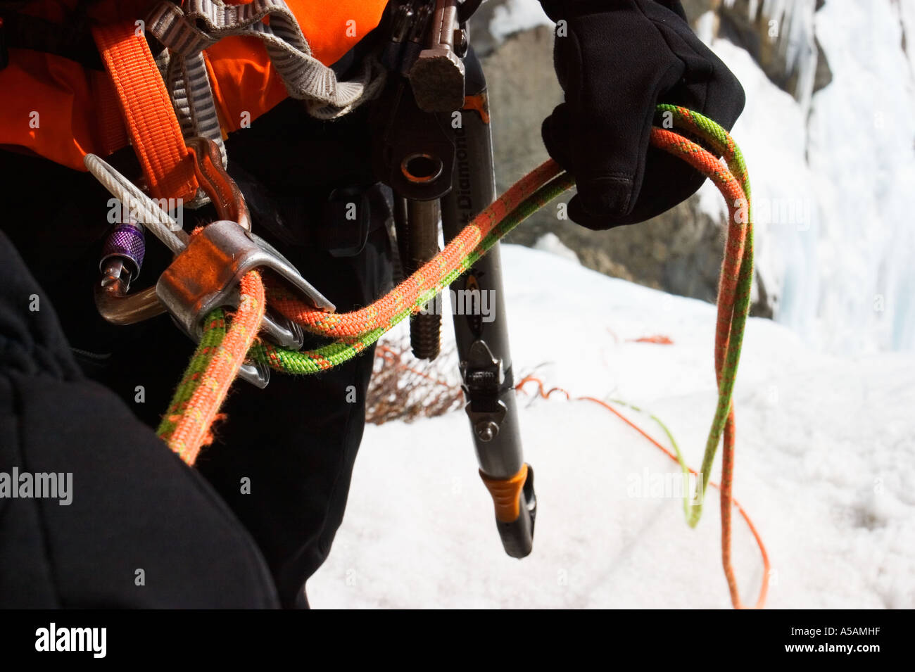 Abseil device hi-res stock photography and images - Alamy