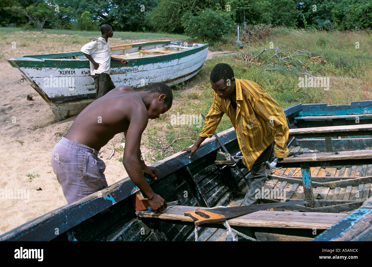 Black woodworker hi-res stock photography and images - Alamy