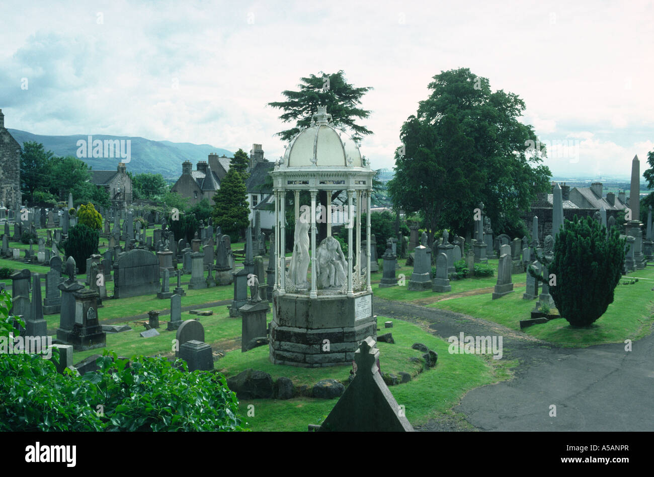 Graveyard near Stirling Castle, Scotland Stock Photo - Alamy