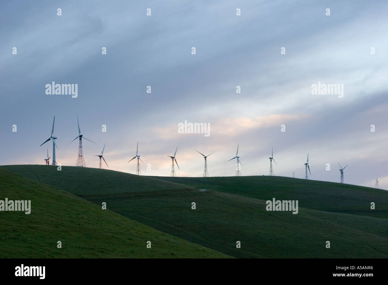 Altamont pass wind resource area hi-res stock photography and images ...