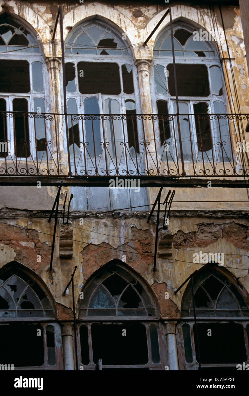 Old building in beirut hi-res stock photography and images - Alamy