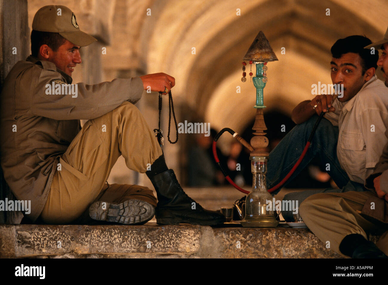Iranian Men Smoking Hookah High Resolution Stock Photography and Images ...