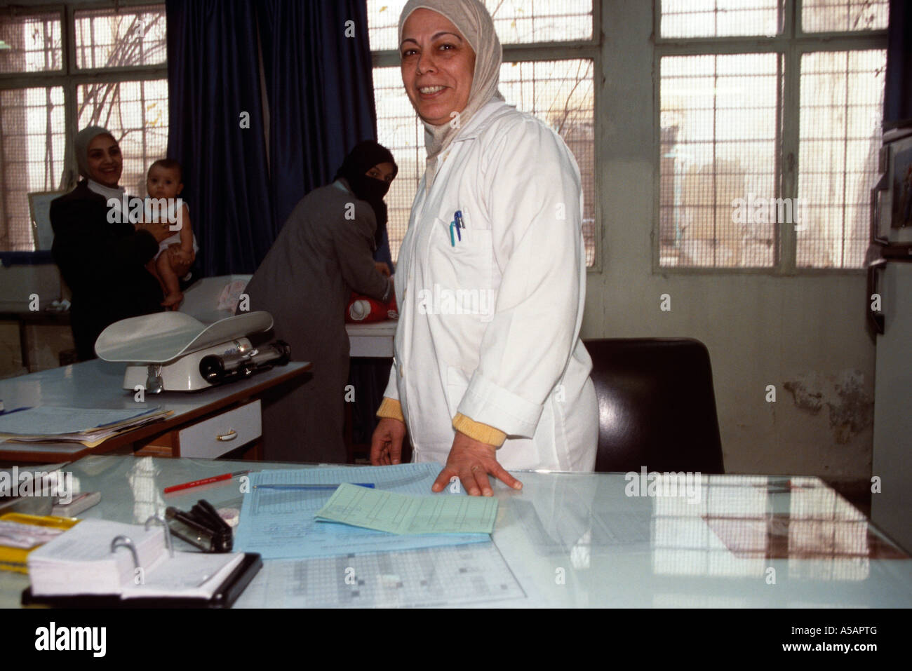 Lebanese doctor hi-res stock photography and images - Alamy