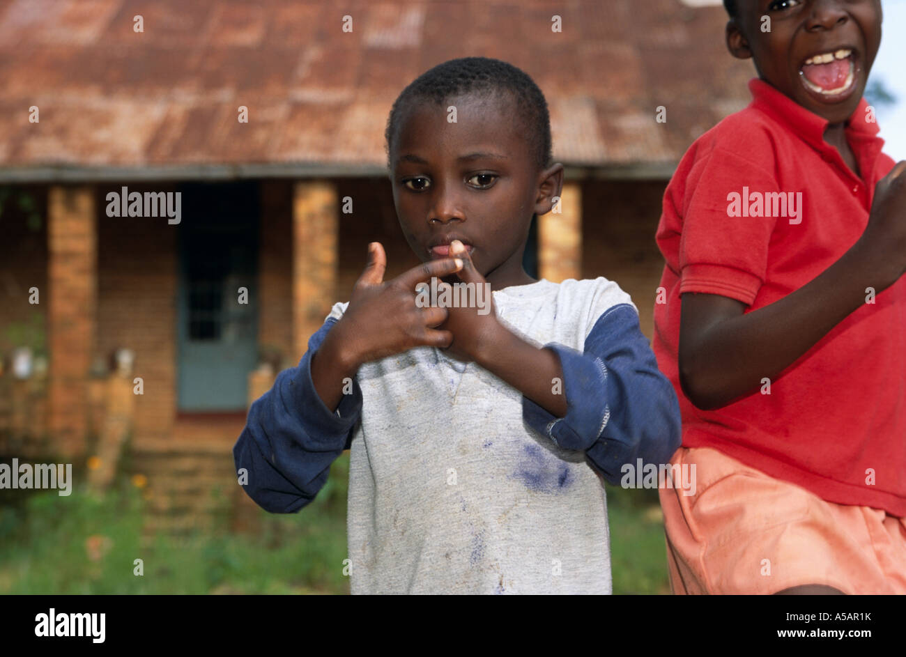 African children playing Stock Photo - Alamy