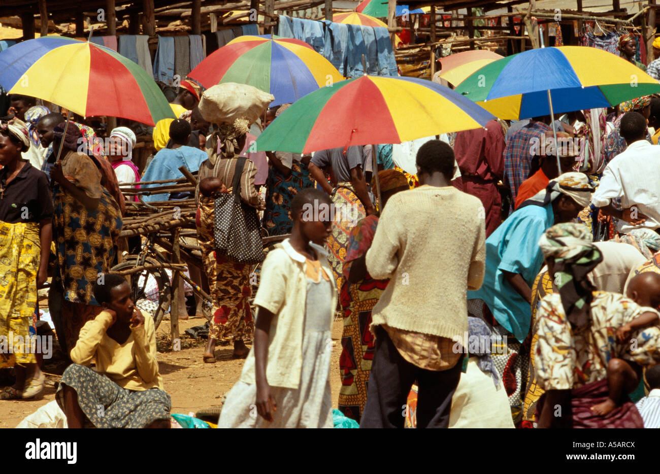 Busy market scene, Rwanda, Africa Stock Photo - Alamy