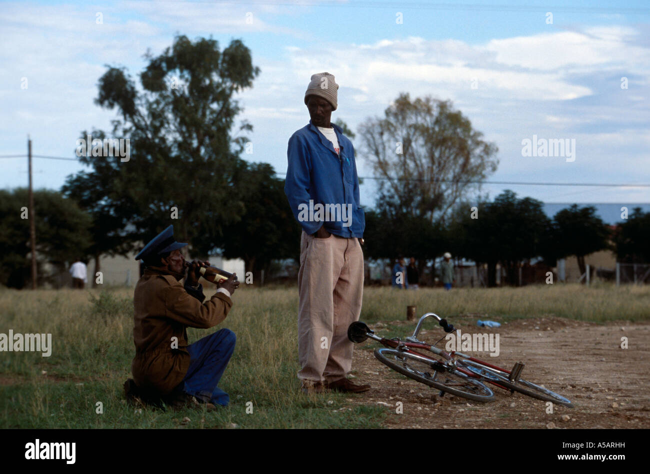 Africa africans beer hi-res stock photography and images - Alamy