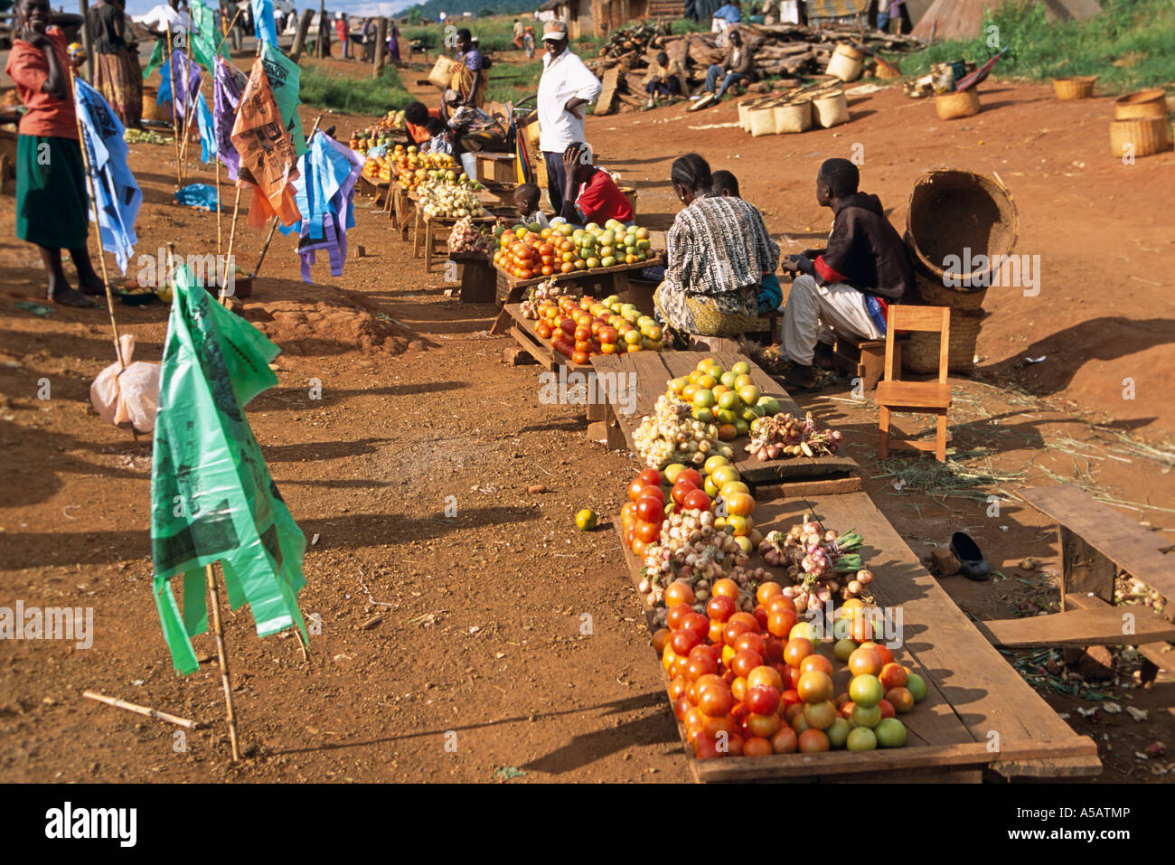 A market scene in Malawi Stock Photo - Alamy