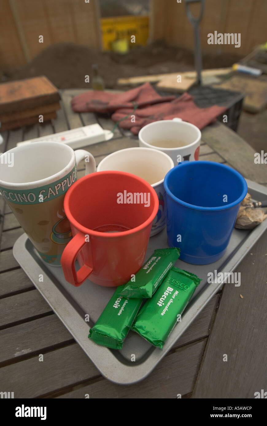 tea break during gardening Stock Photo - Alamy