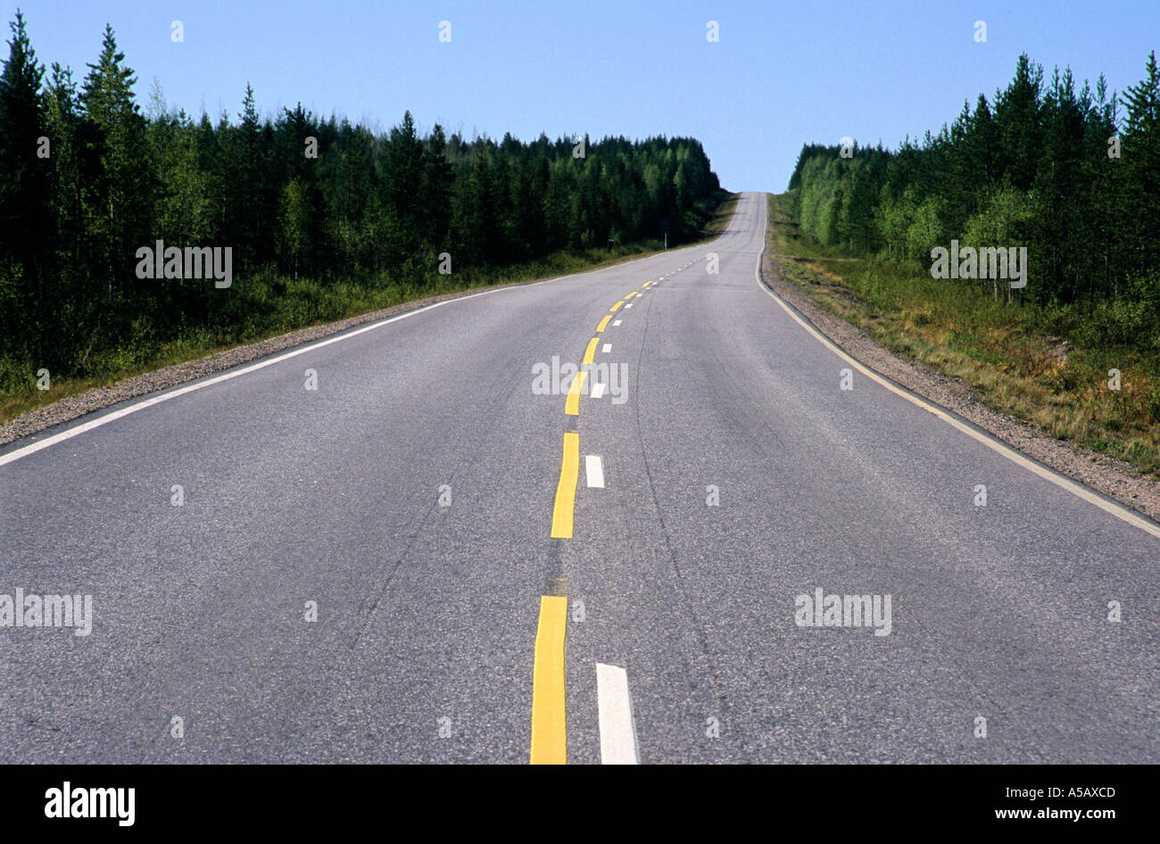 Surfaced road hi-res stock photography and images - Alamy
