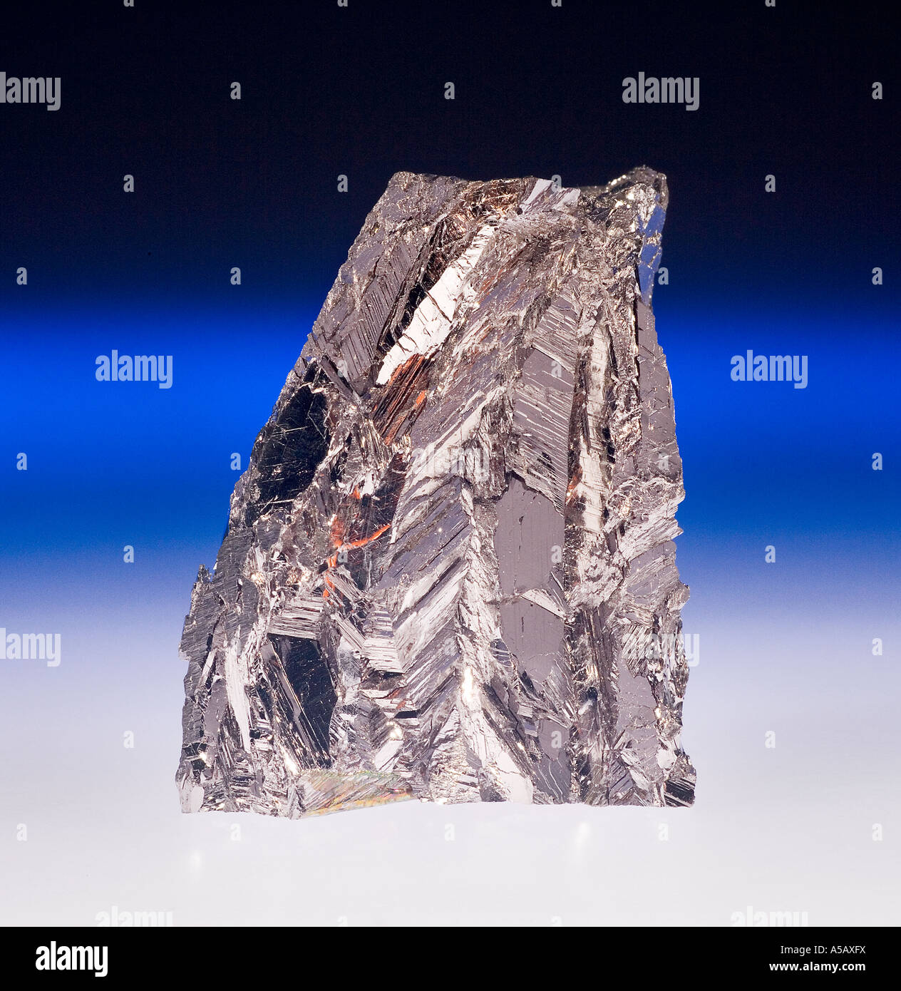 Bismuth hi-res stock photography and images - Alamy