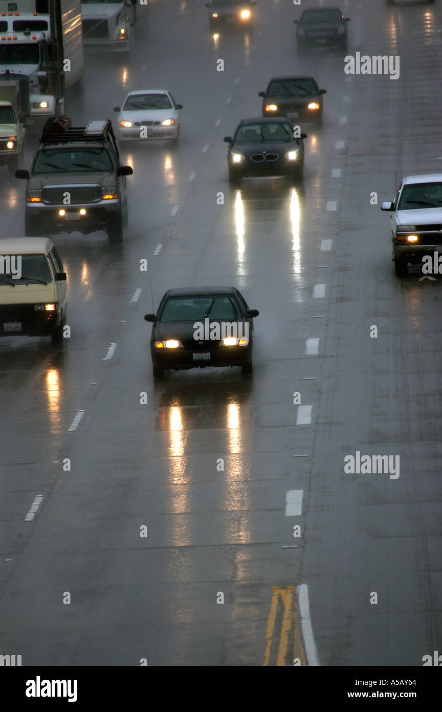 rainy traffic CA Stock Photo - Alamy