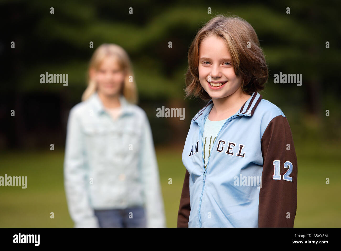 Sharp foreground hi-res stock photography and images - Alamy