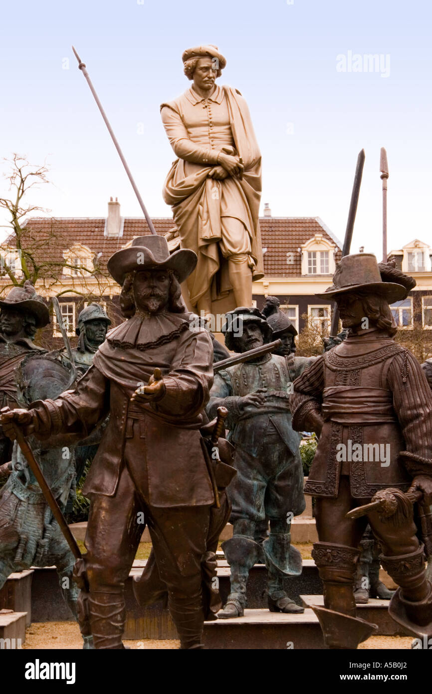 Rembrandt statue and the Night Watch statues on the Rembrandtplein ...