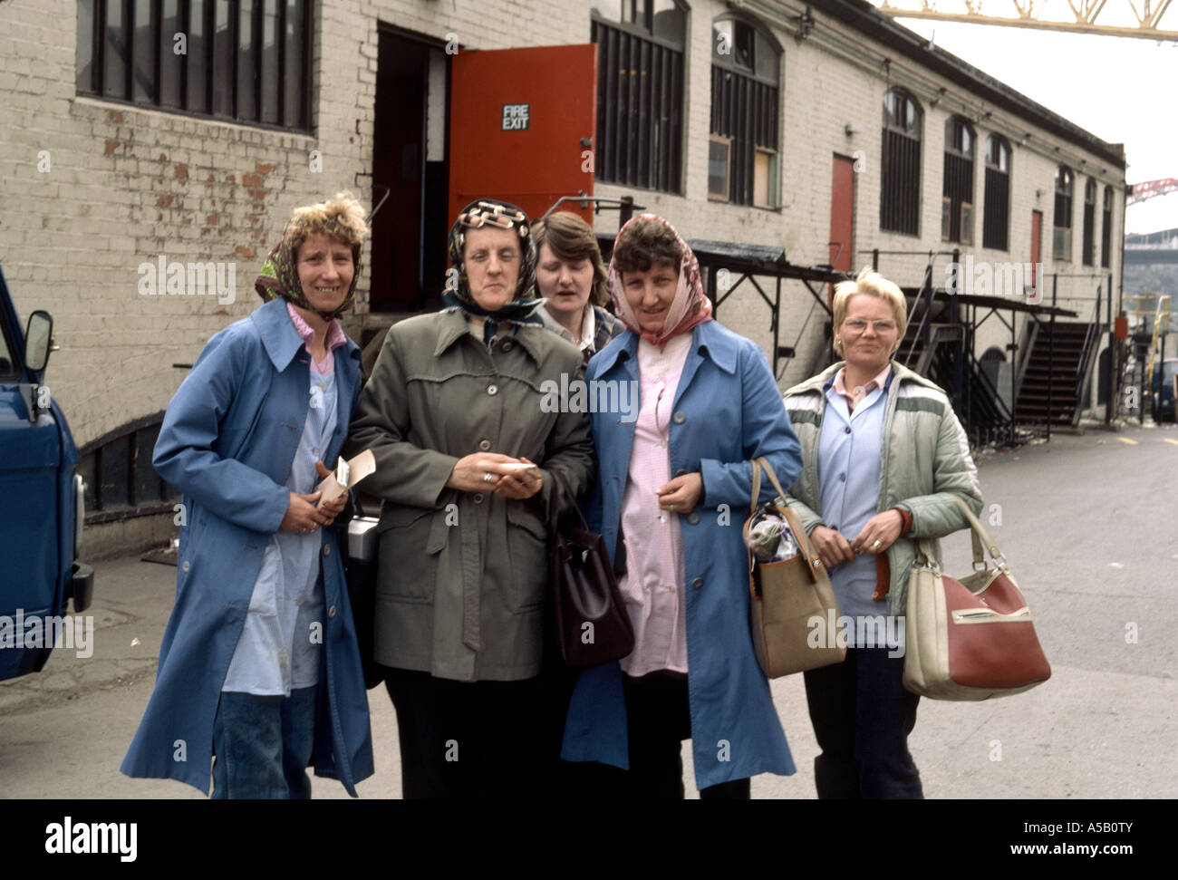 Women working in Sunderland Shipyard in the early 1980's Stock Photo ...