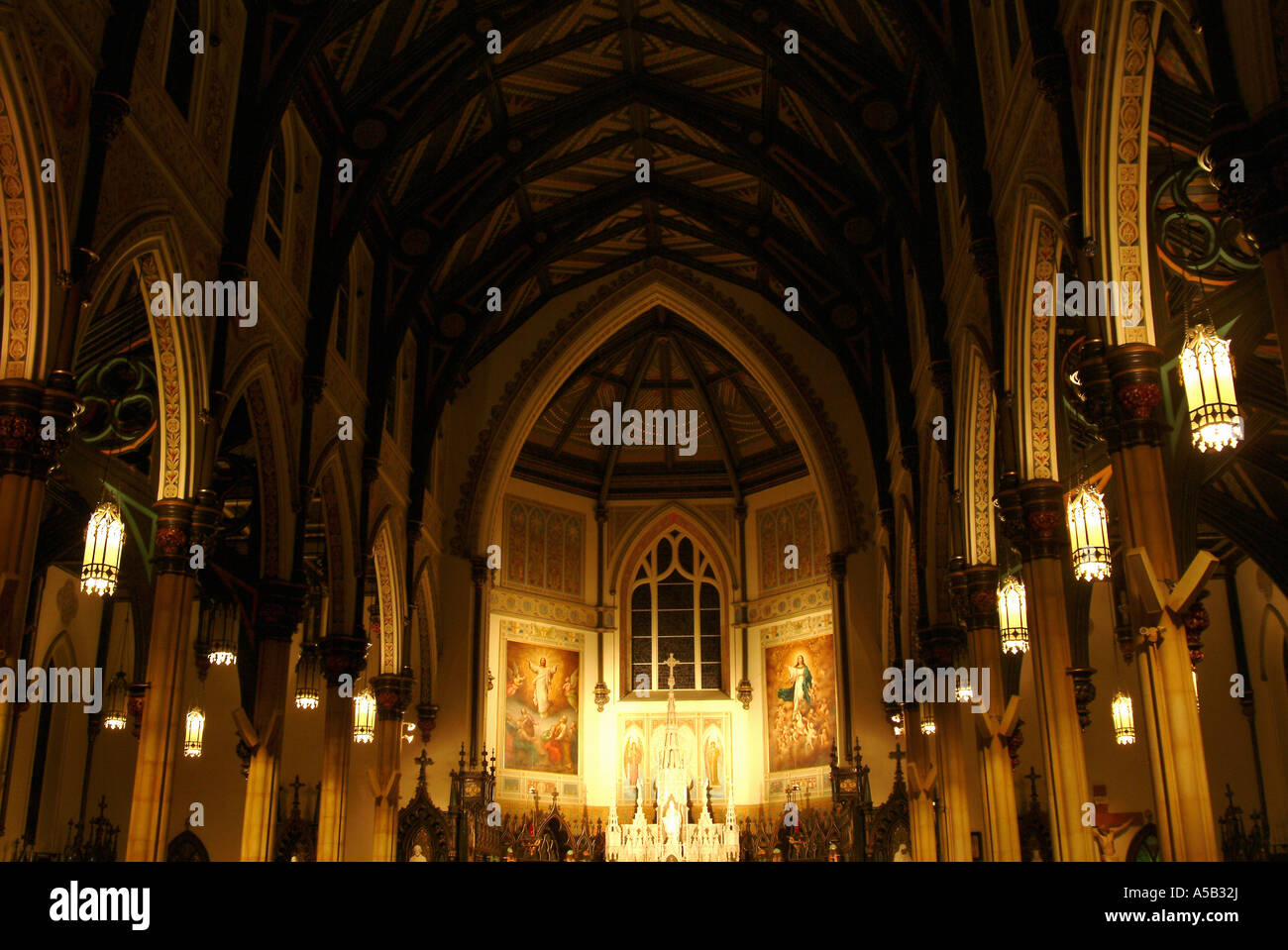 Interior of a large church Stock Photo - Alamy