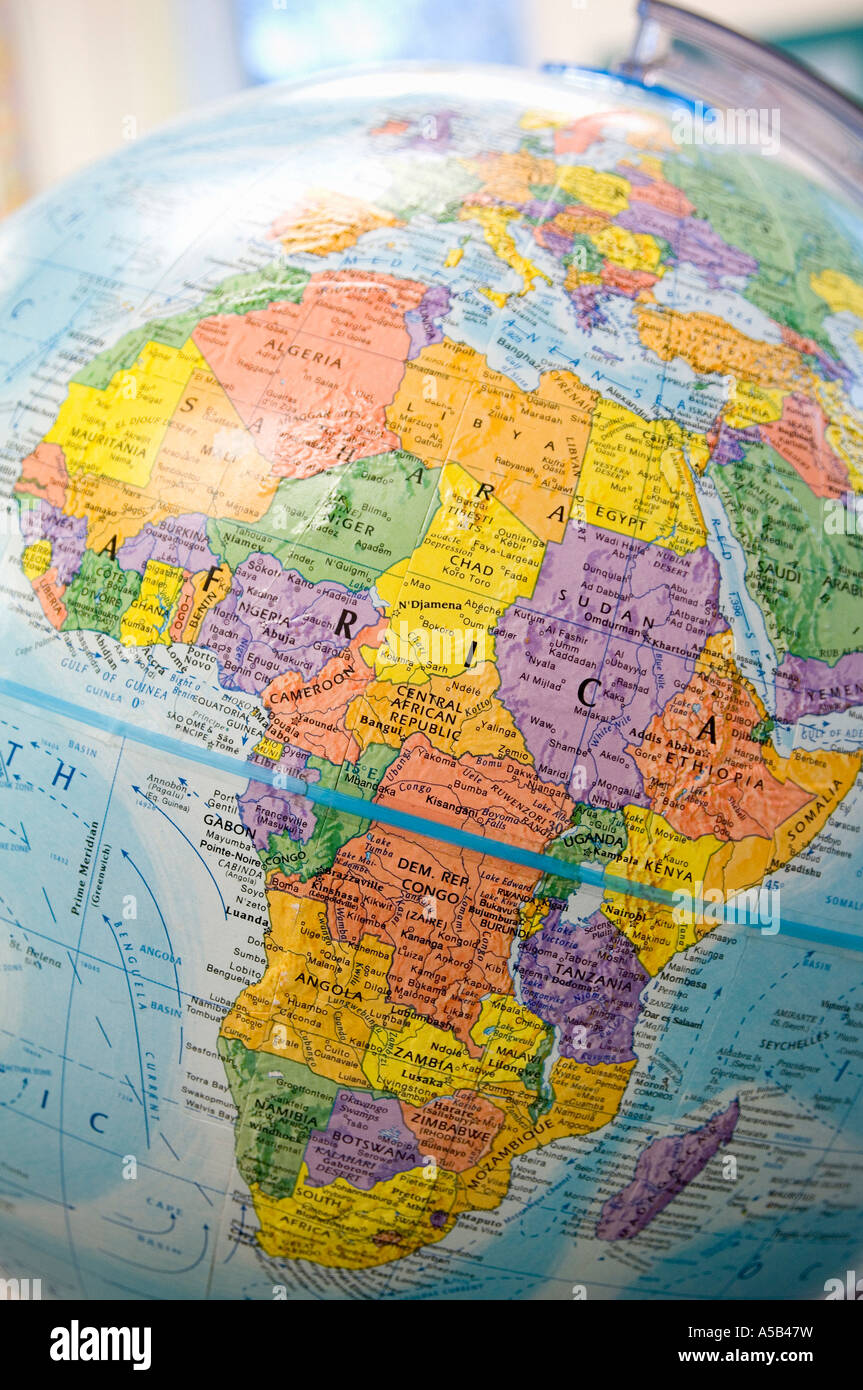 Africa map equator hi-res stock photography and images - Alamy