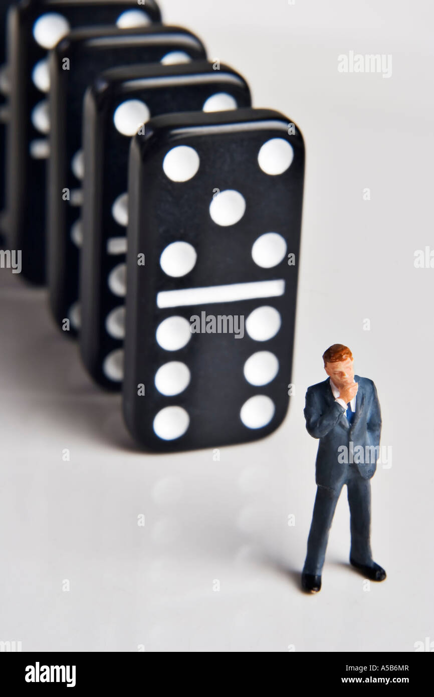 Domino press hi-res stock photography and images - Alamy
