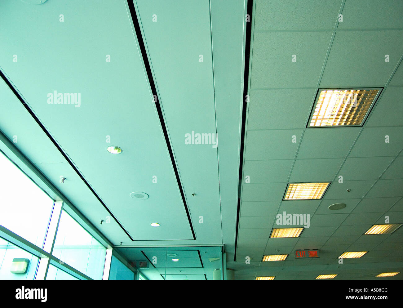Ceiling of airport departures lounge Stock Photo - Alamy