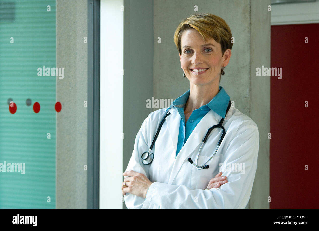 Portrait of female family physician in doctor's office Stock Photo - Alamy