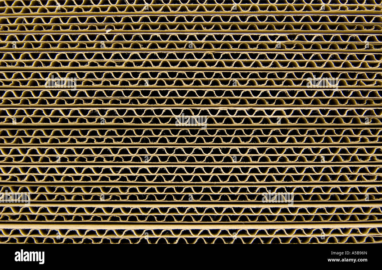 Cross section of stacked corrugated cardboard Stock Photo - Alamy