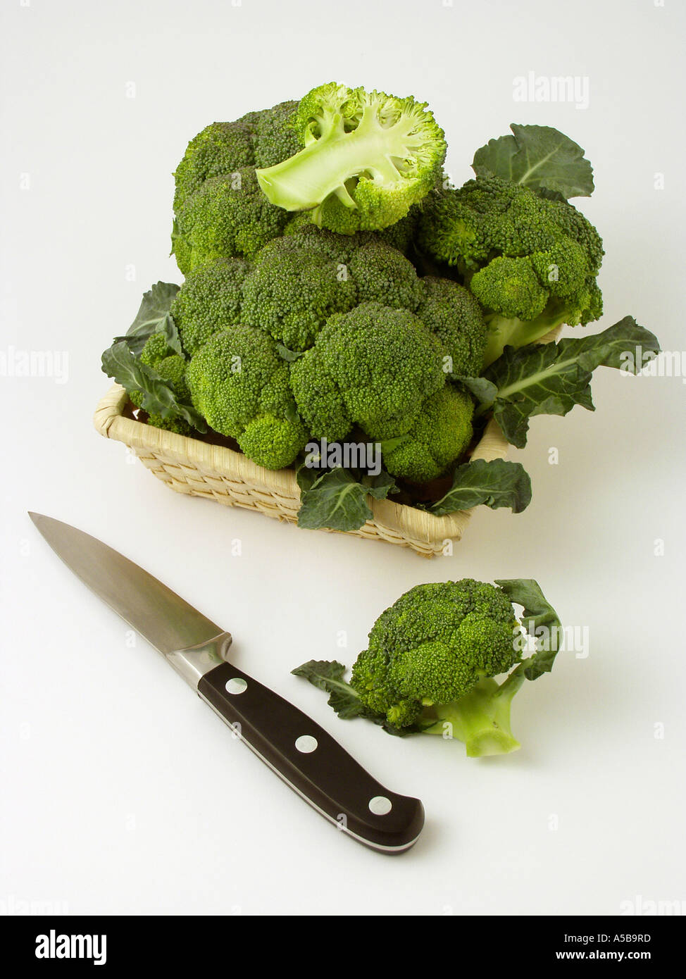 Chopped broccoli cut out hi-res stock photography and images - Alamy