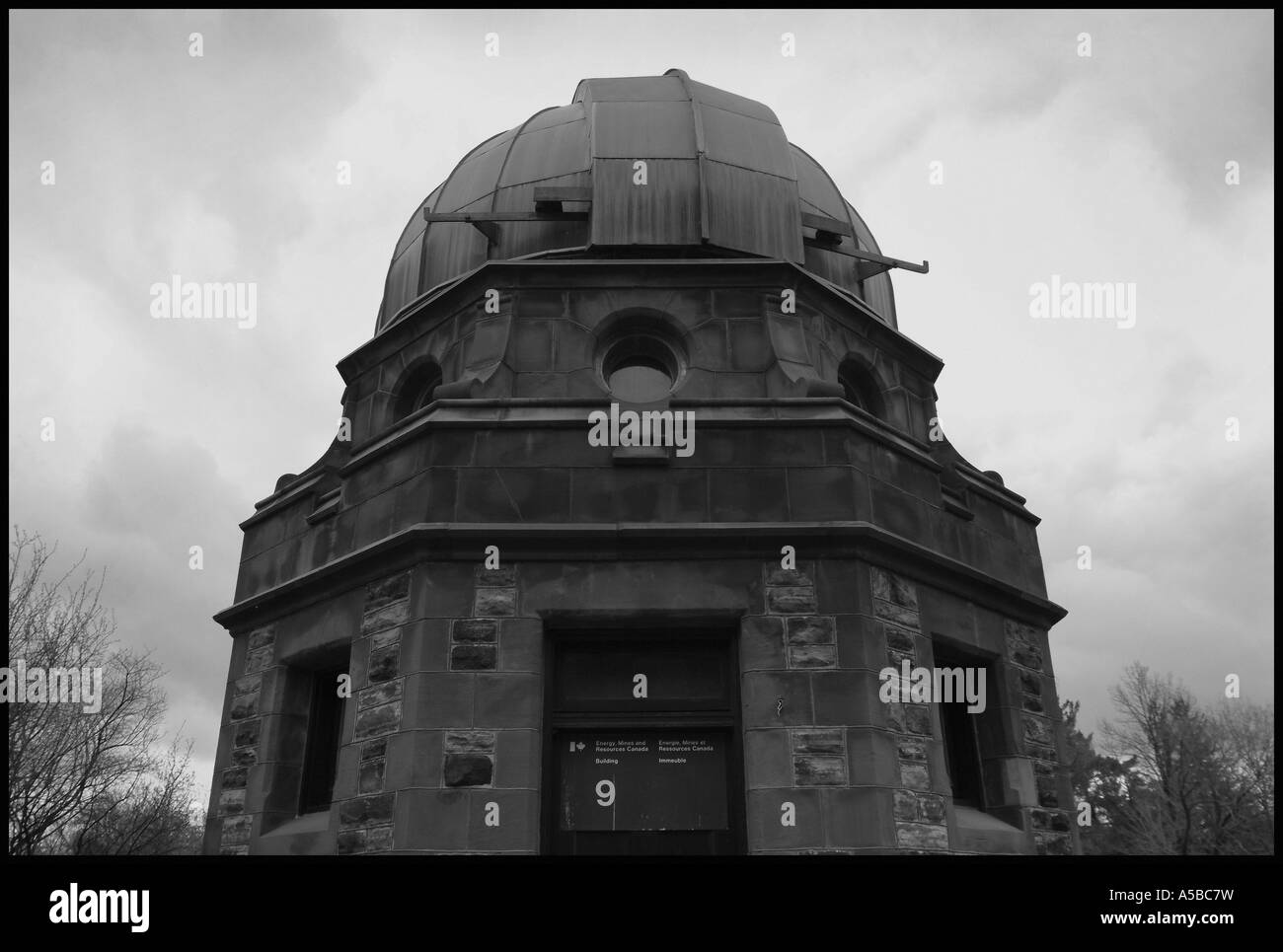 White observatory Black and White Stock Photos & Images - Alamy