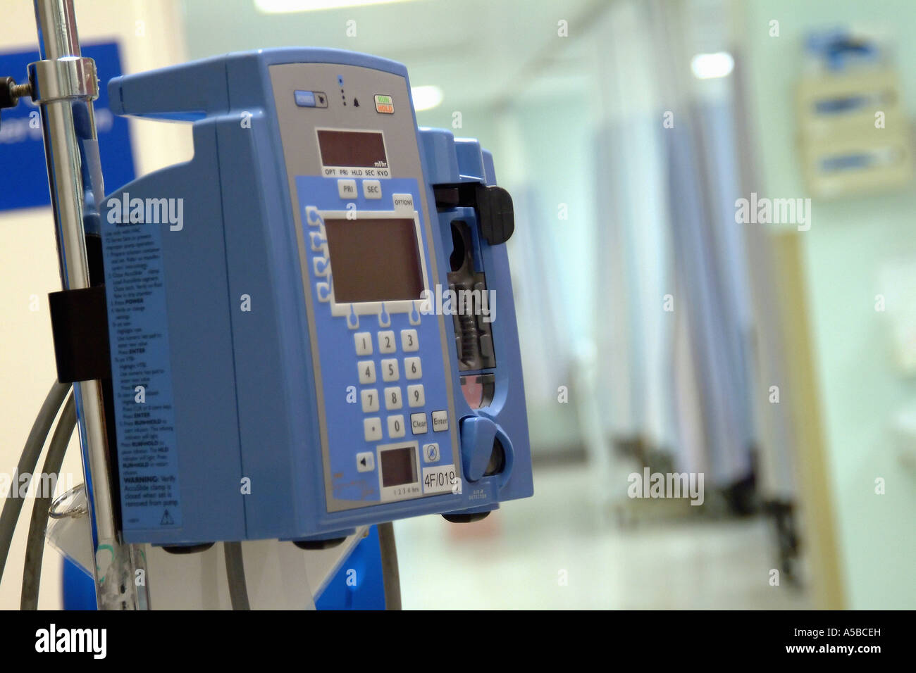 Er monitor hi-res stock photography and images - Alamy