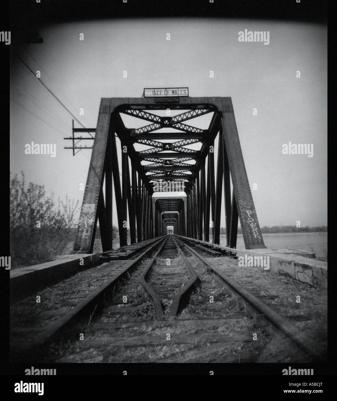 Track and train bridge hi-res stock photography and images - Alamy