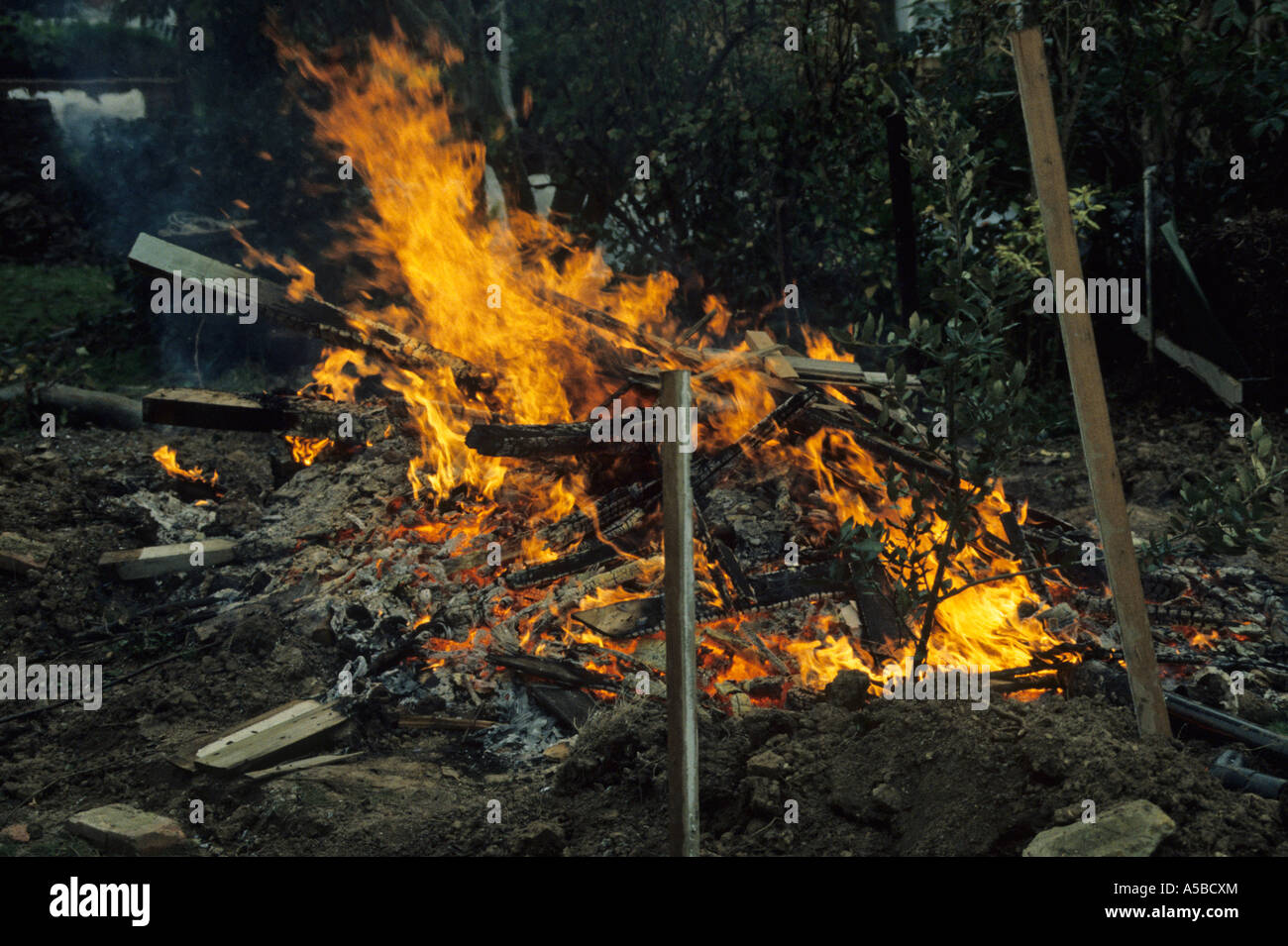 night time bonfire in garden polluting the air and atmosphere Stock ...