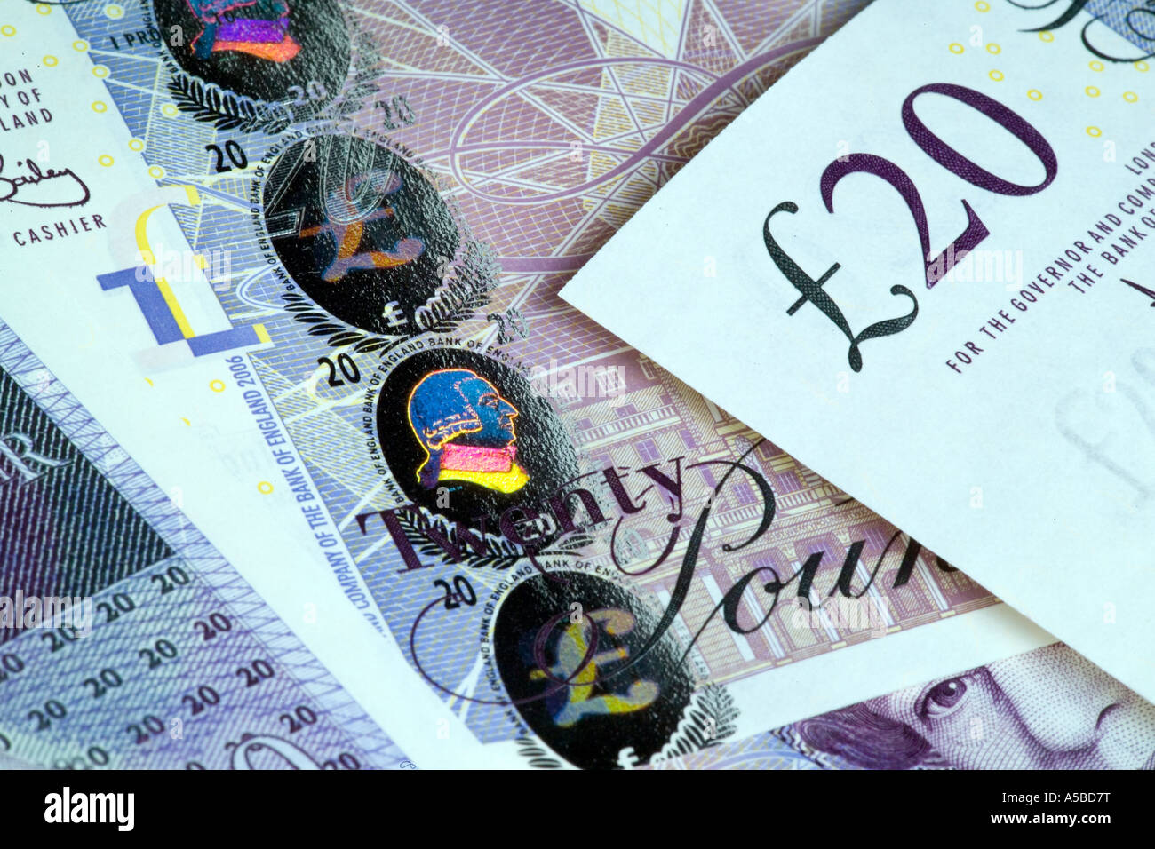 Twenty 20 pound notes new 2007 design Stock Photo - Alamy